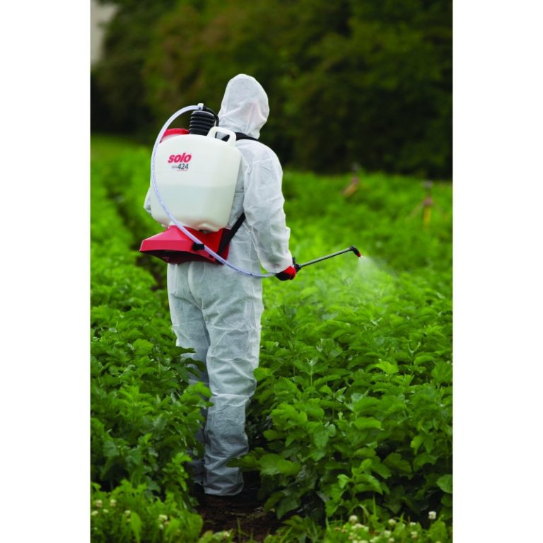 Solo 424 Nova Backpack Sprayer, 4 Gallon, Piston