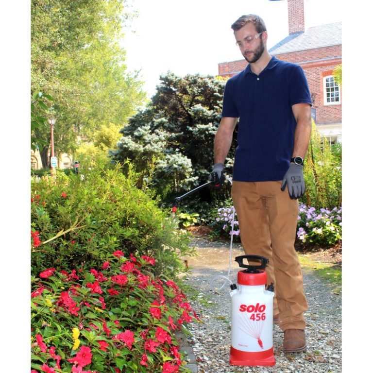 SOLO 456 Handheld Sprayer, Professional, 2.25 Gallon